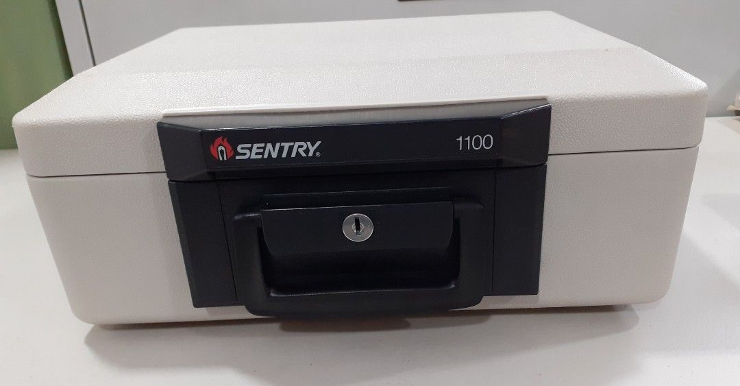 Sentry Safe Box, Furniture & Home Living, Security & Locks, Safe on ...