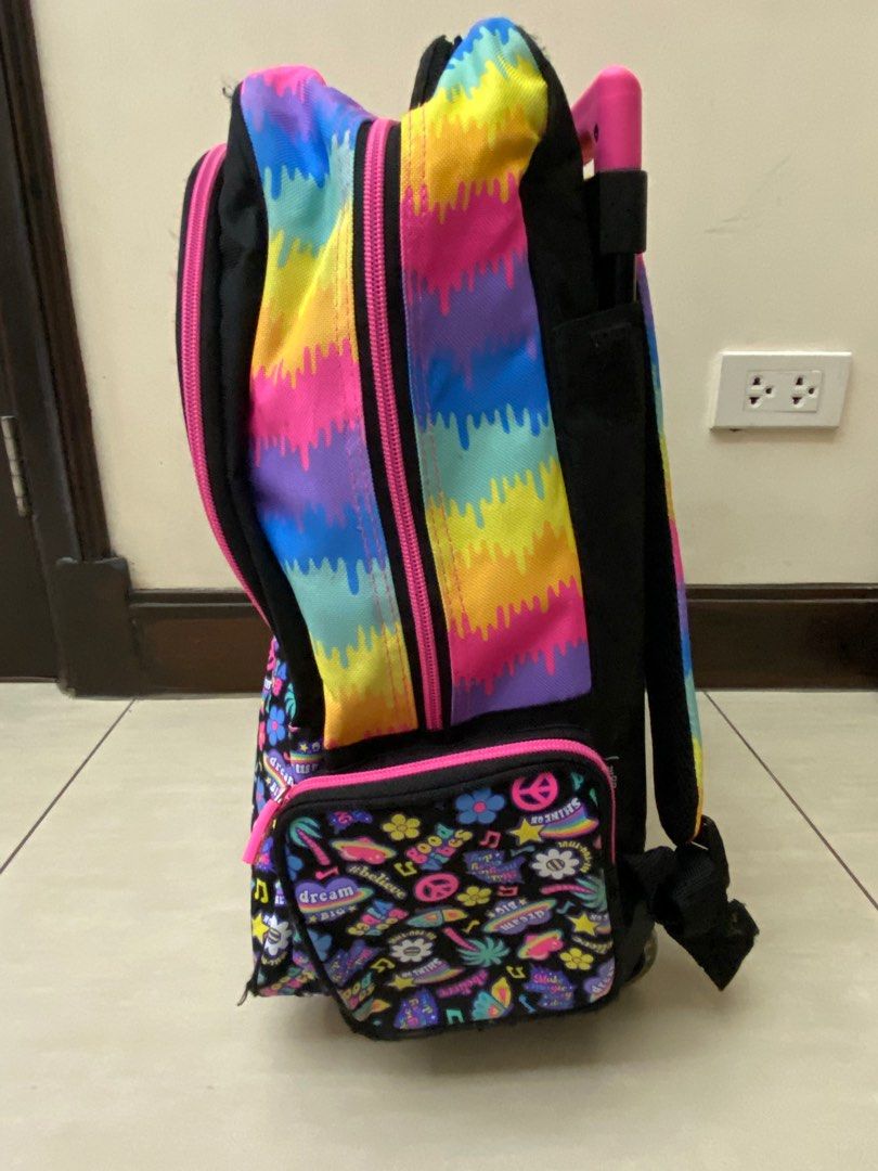 smiggle kids backpack trolley with light up wheels, Women's Fashion ...