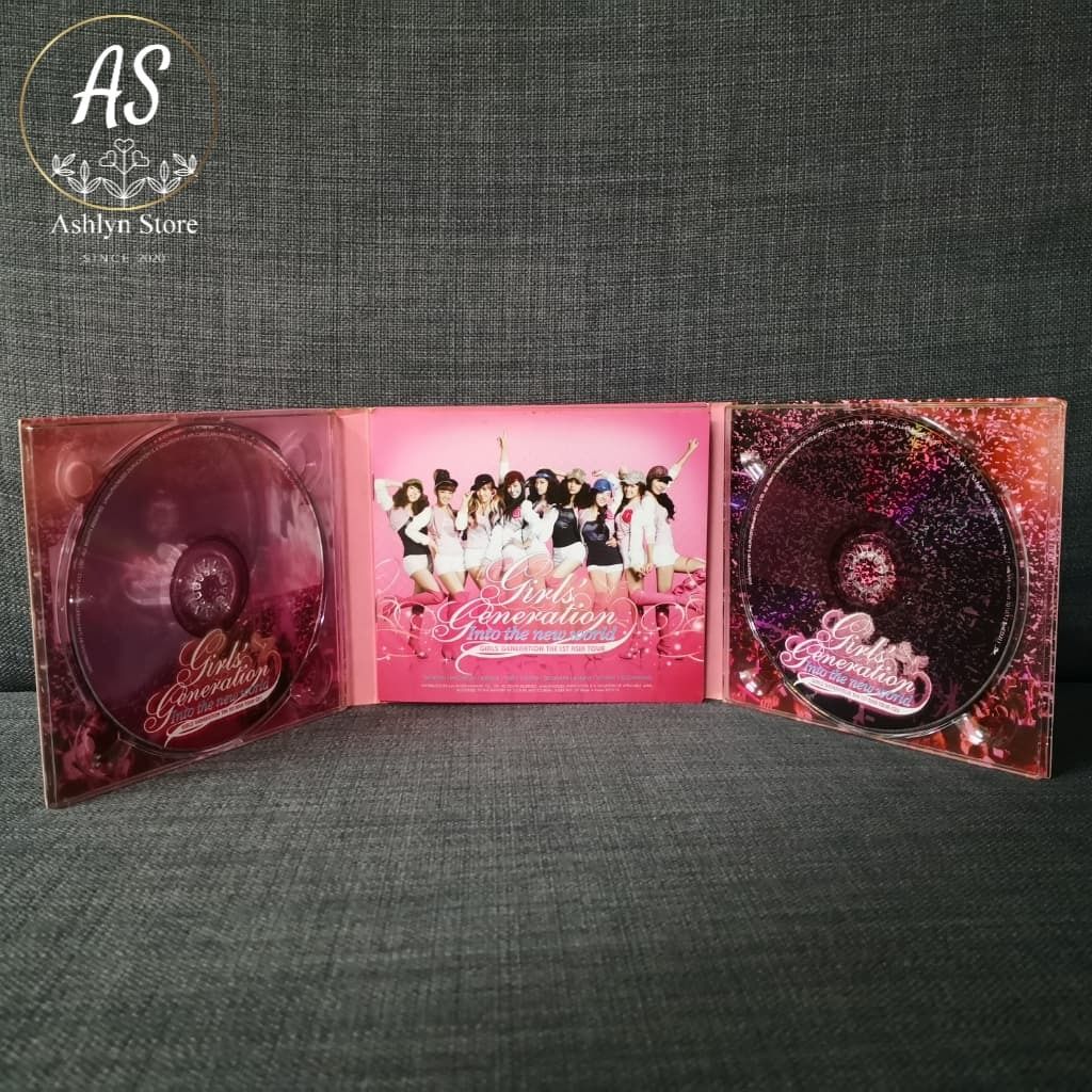 SNSD Girl's Generation The 1st Asia Tour Album, Hobbies & Toys, Music ...