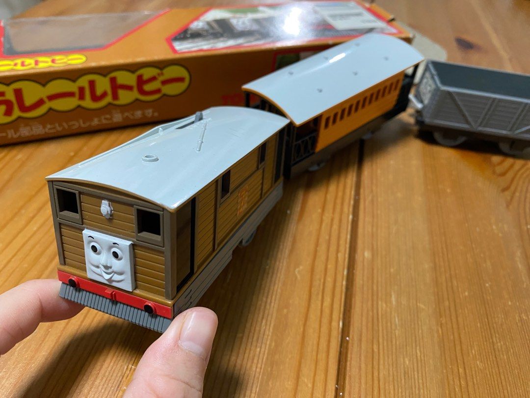 Thomas & Friends Carriages, Hobbies & Toys, Toys & Games on Carousell