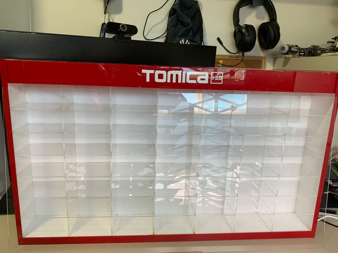Tomica Display, Hobbies & Toys, Toys & Games on Carousell