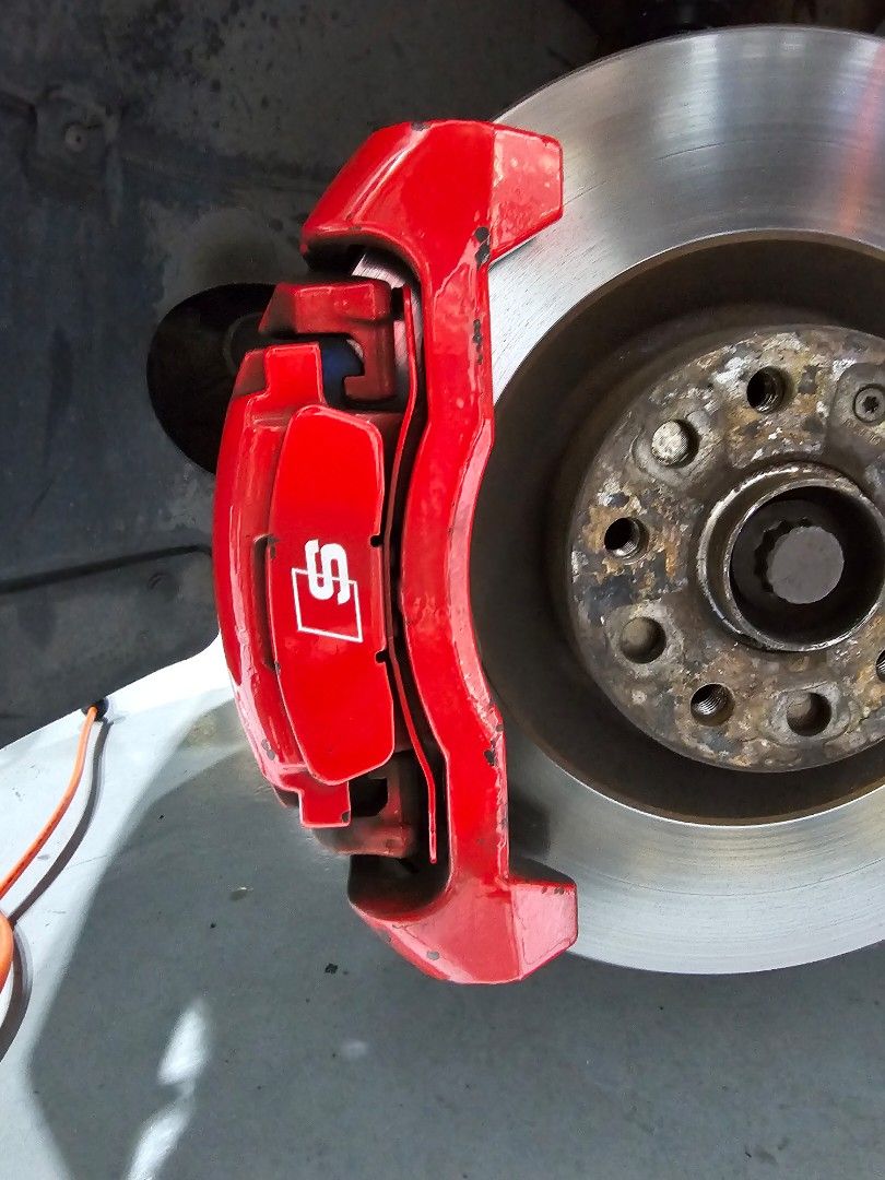 Used VW Golf R mk6 Brakes w/endless brake pad, Car Accessories ...