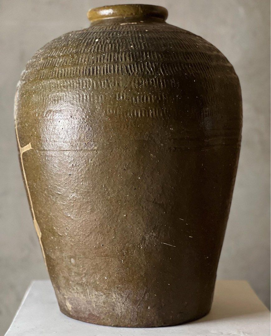 Vintage Big Rice Wine Vessel, Hobbies & Toys, Memorabilia & Collectibles, Vintage Collectibles ...