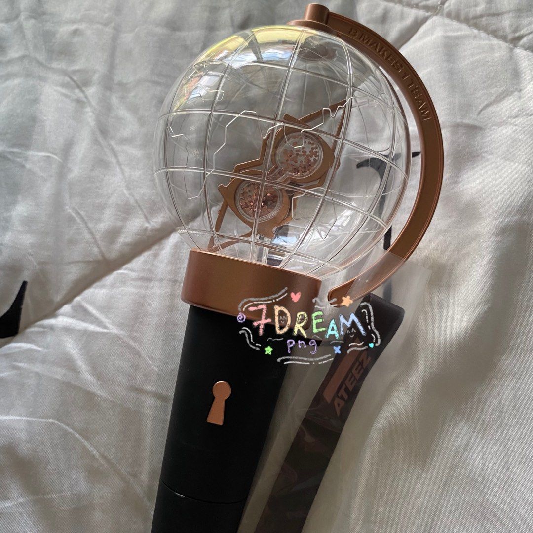 wts ateez lightstick version 1 lightiny v1 lfb, Hobbies & Toys ...