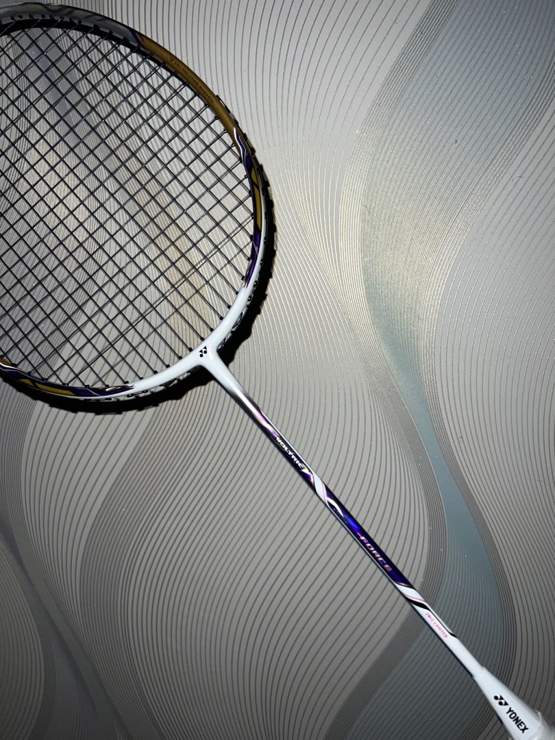 Yonex Voltric Z-force (2012 Limited Edition), Sports Equipment, Sports ...