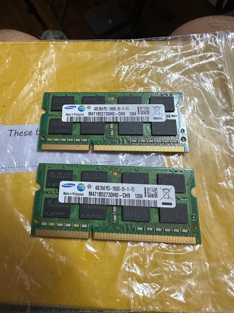 4GB x 2 RAM, Computers & Tech, Laptops & Notebooks on Carousell