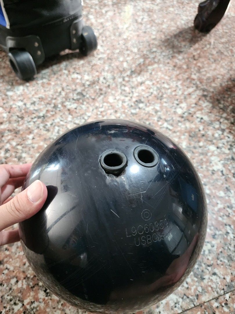 900 global spareball, Sports Equipment, Sports & Games, Billiards ...