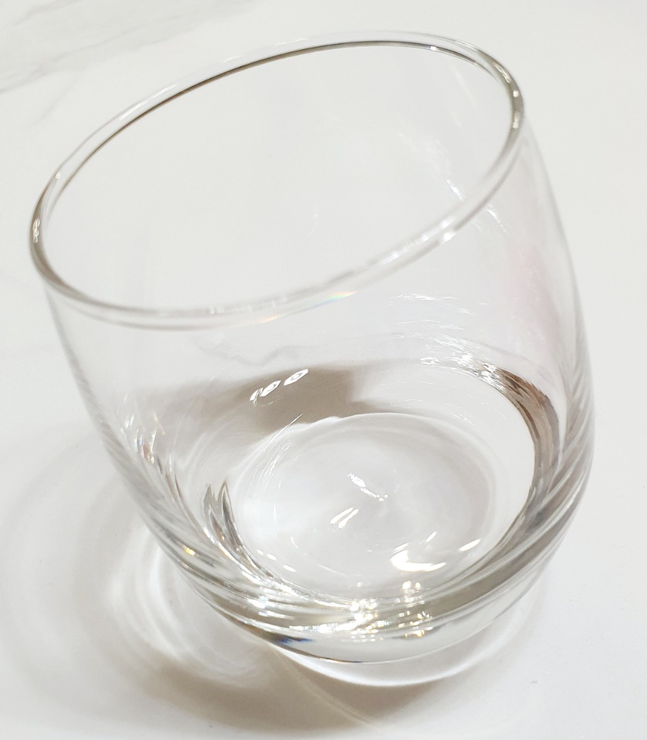 夏慕尼 時尚錐底杯 玻璃杯 酒杯 水杯 270ML, 家具及居家用品, 廚具和餐具, 水杯、水壺在旋轉拍賣