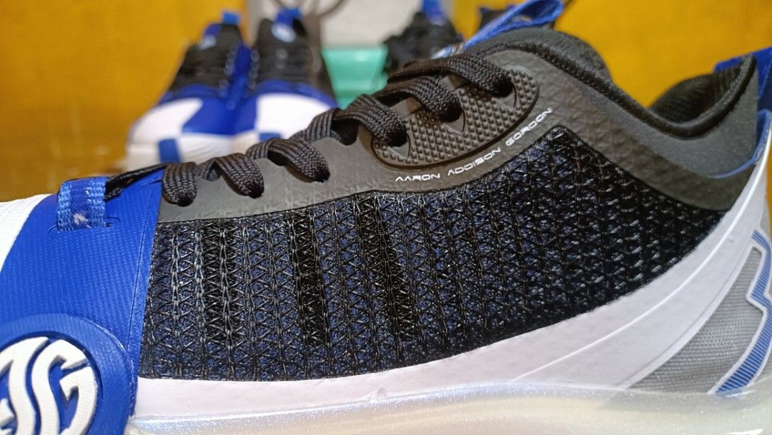 Aaron Gordon Zen 3, Men's Fashion, Footwear, Sneakers on Carousell