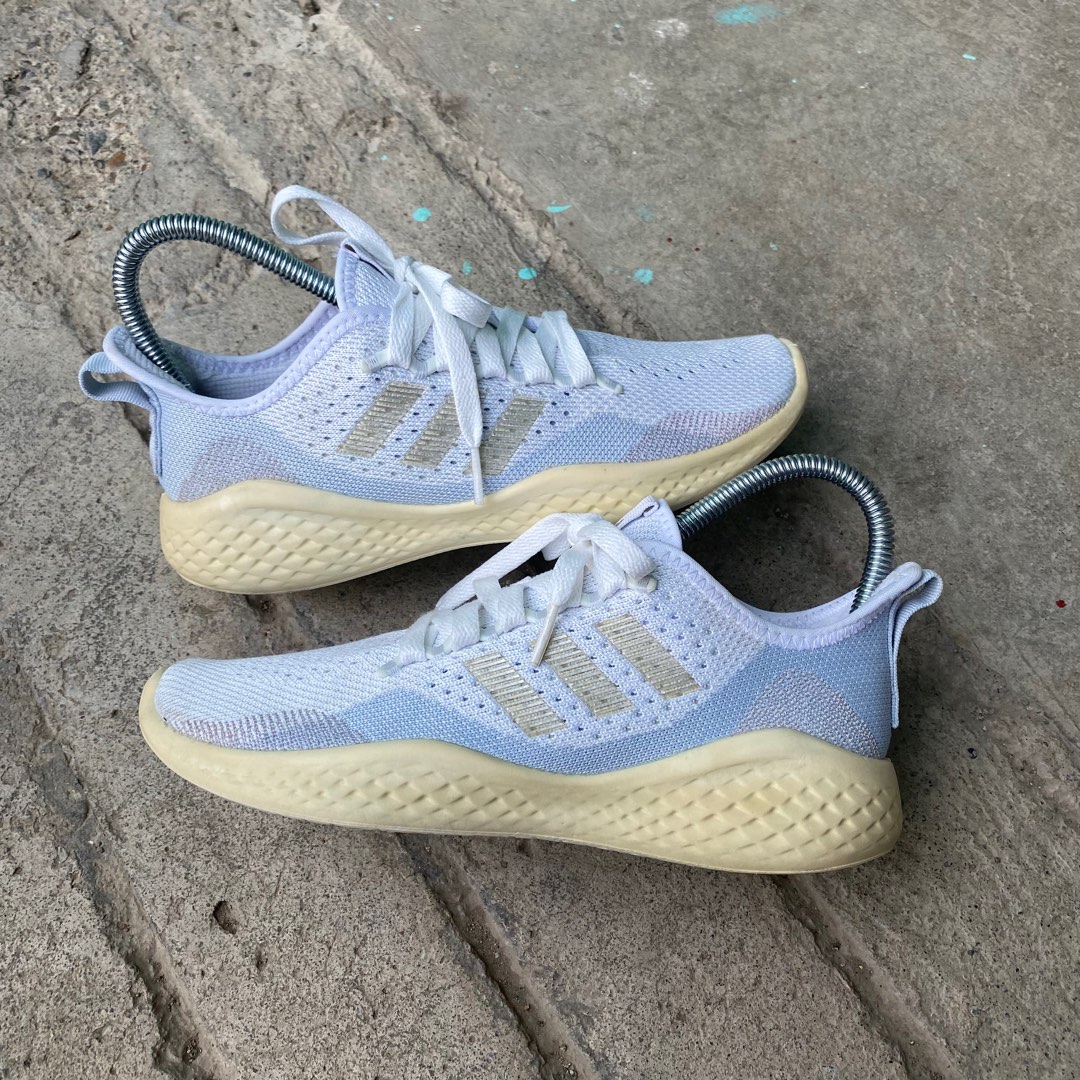 ADIDAS FLUID FLOW 2.0 on Carousell