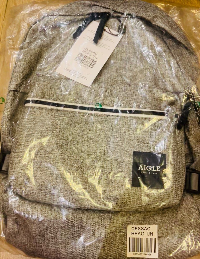 Aigle Backpack 背囊 背包 袋, 男裝, 袋, 背包 - Carousell