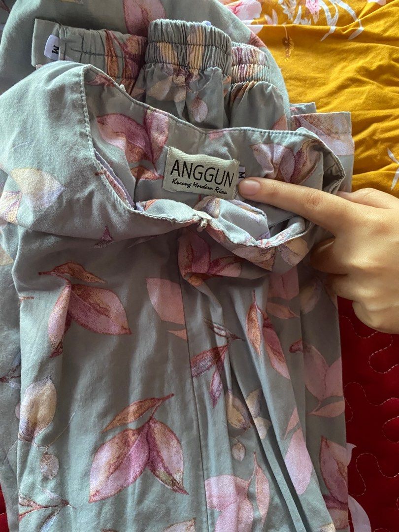 Anggun Collection Kurung Mini Riau, Women's Fashion, Muslimah Fashion ...