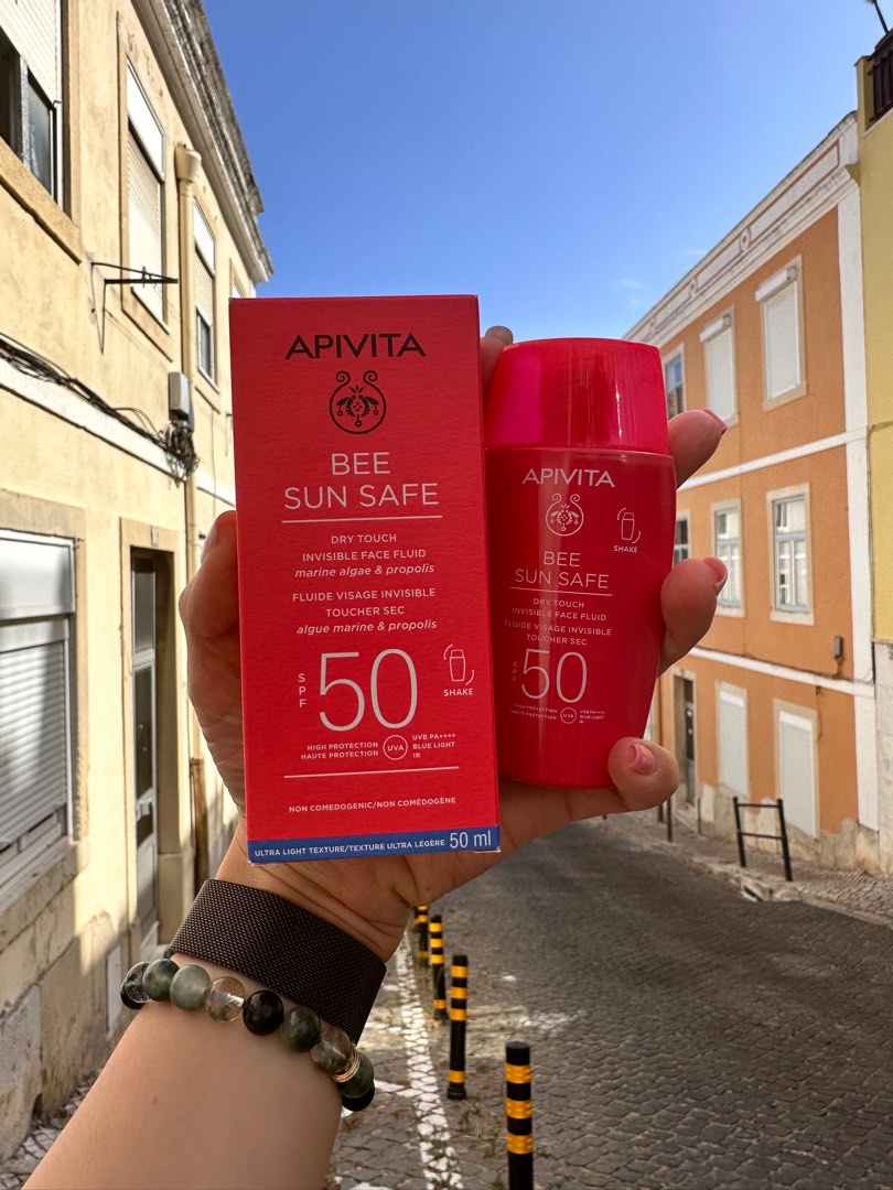 Apivita Bee Sun Safe Dry Touch Invisible Face Fluid SPF50 Reef Safe ...