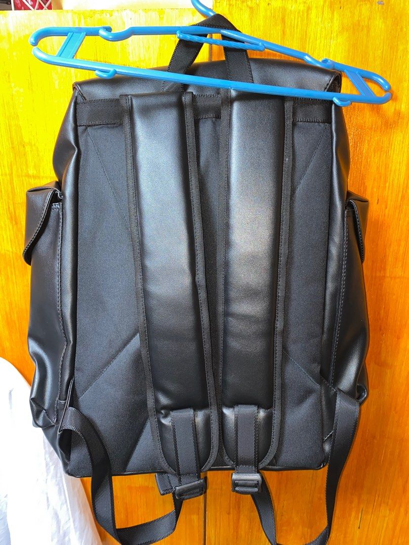 Arin Backpack Salvatorre Mann, Men's Fashion, Bags, Backpacks on Carousell