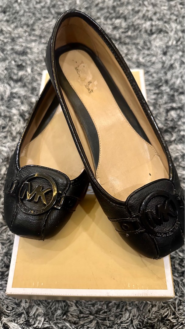 Authentic Michael Kors Flats, Women's Fashion, Footwear, Flats ...