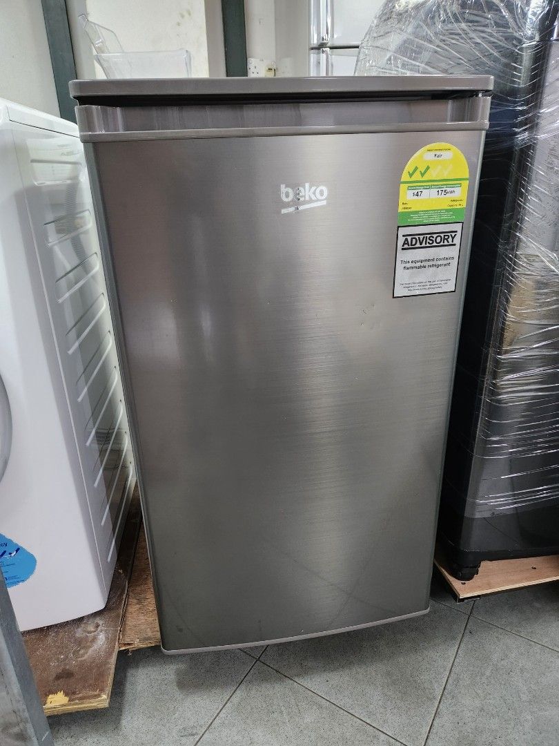 BEKO Mini Freezer 89L RS9050P, TV & Home Appliances, Kitchen Appliances ...
