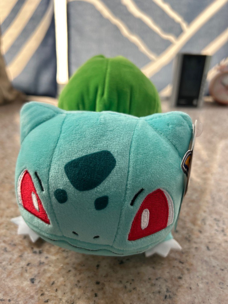Bulbasaur Pokémon Plushie, Hobbies & Toys, Toys & Games on Carousell