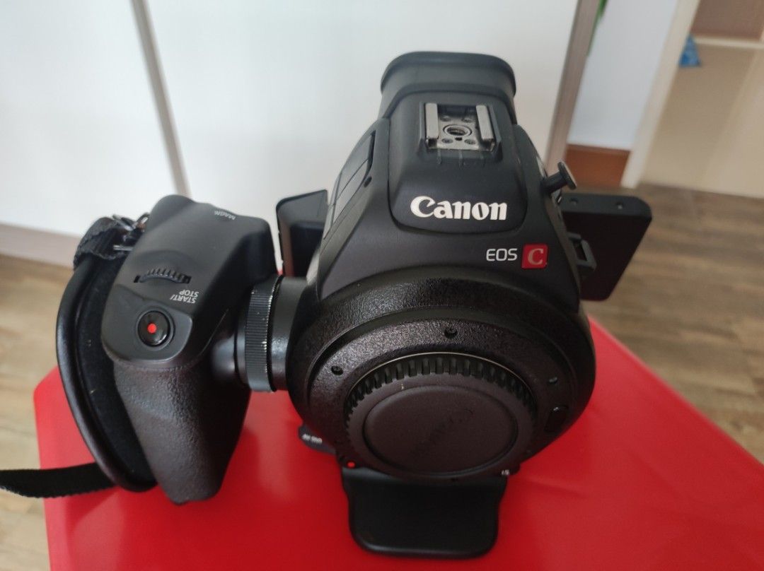 Canon EOS C100, Photography, Cameras on Carousell