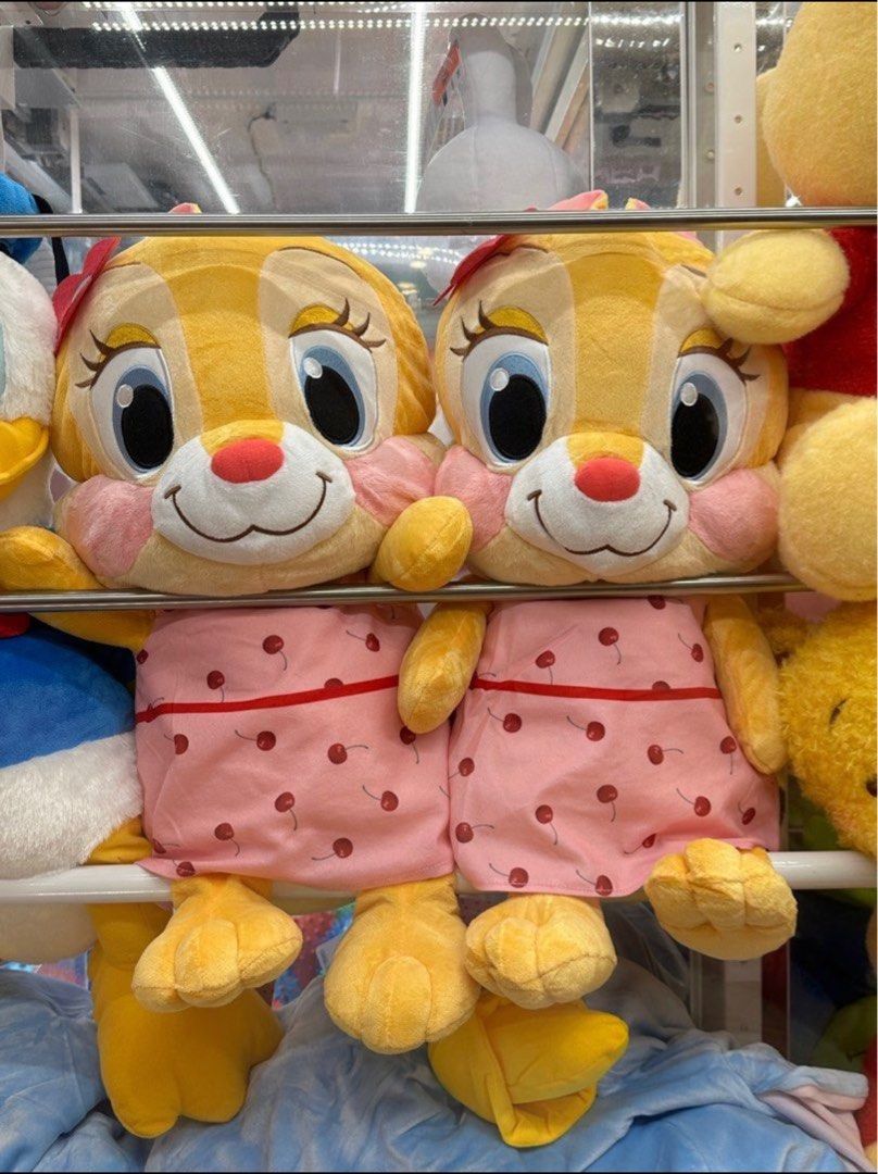 「全新有吊牌」Clarice chip and dale公仔, 興趣及遊戲, 玩具 & 遊戲類 - Carousell