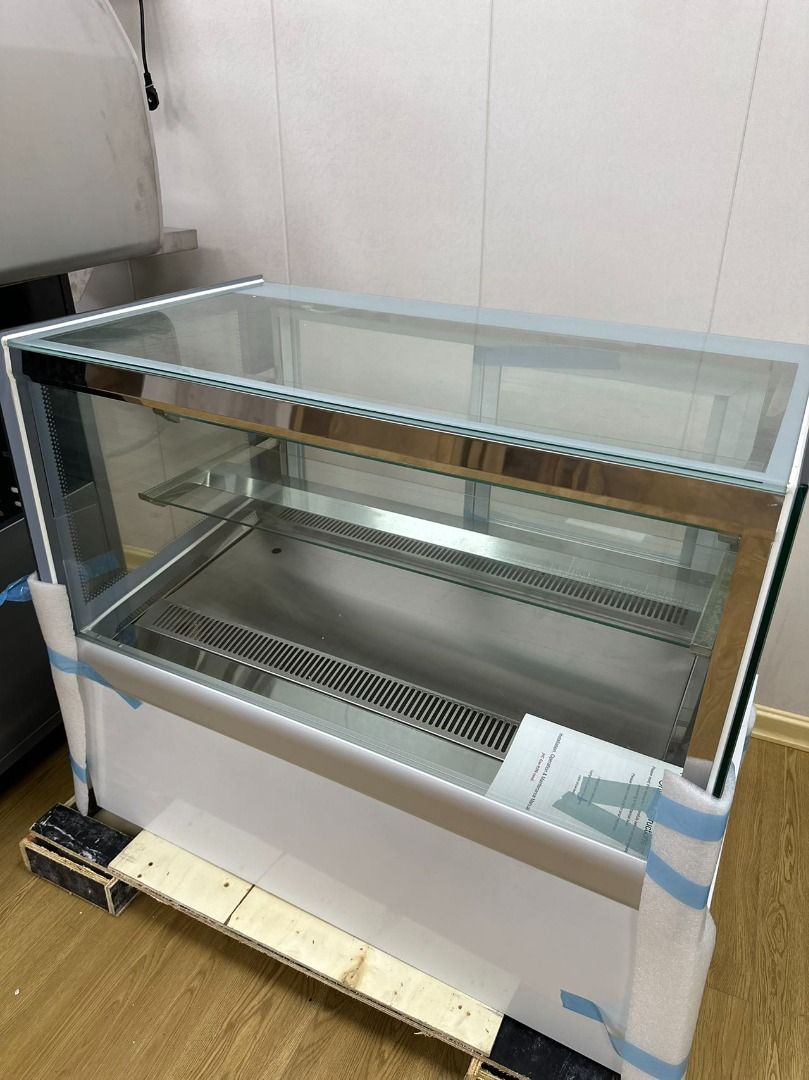 COMMERCIAL TABLE TOP CAKE CHILLER/BOX TYPE CHILLER, TV & Home ...
