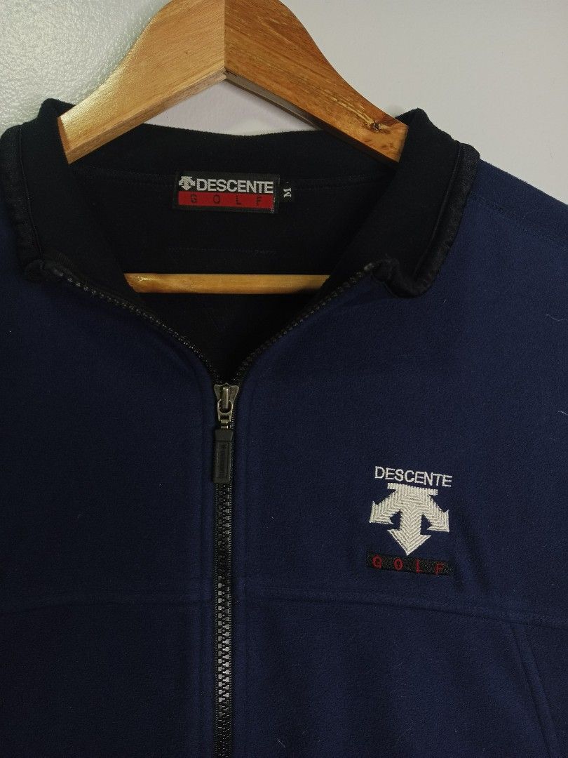 DESCENTE GOLF FLEECE VEST, Men's Fashion, Tops & Sets, Vests on Carousell