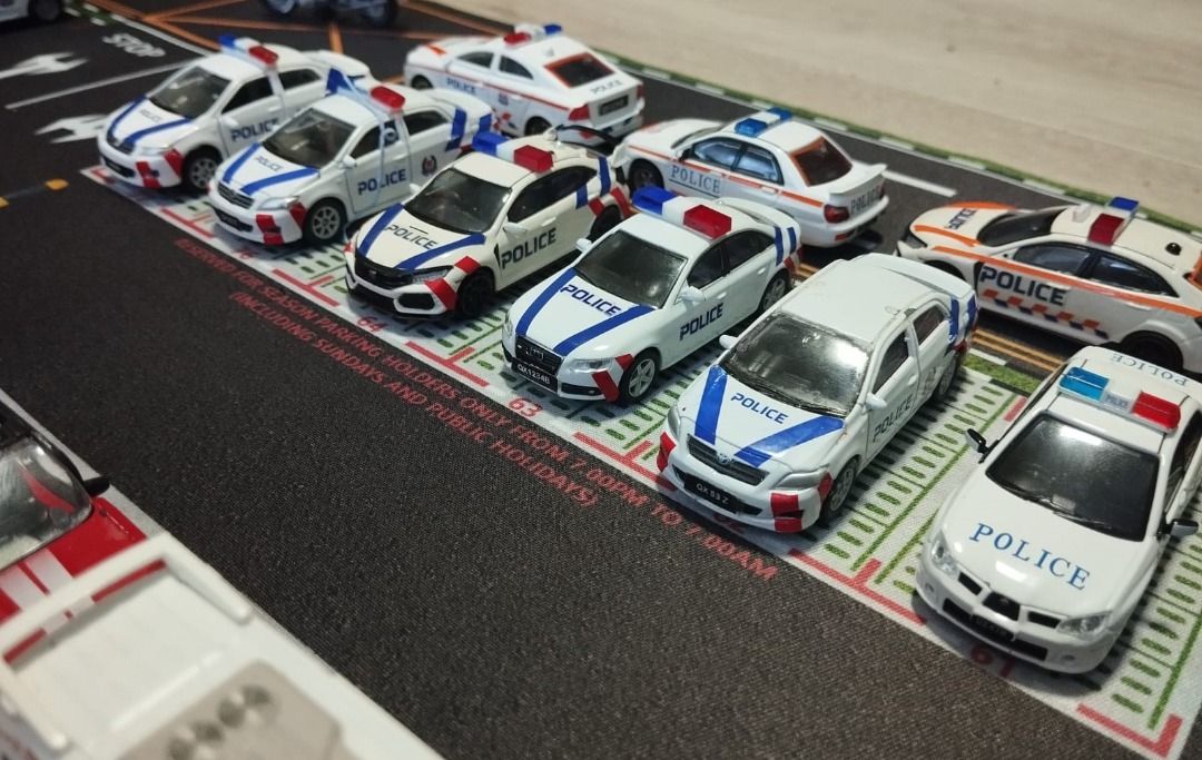 Diecast, SPF Police Fast Response Car (FRC), Traffic Police (TP ...