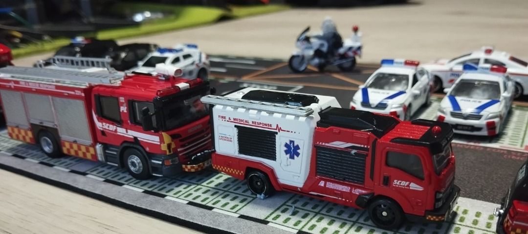 Diecast, SPF Police Fast Response Car (FRC), Traffic Police (TP ...