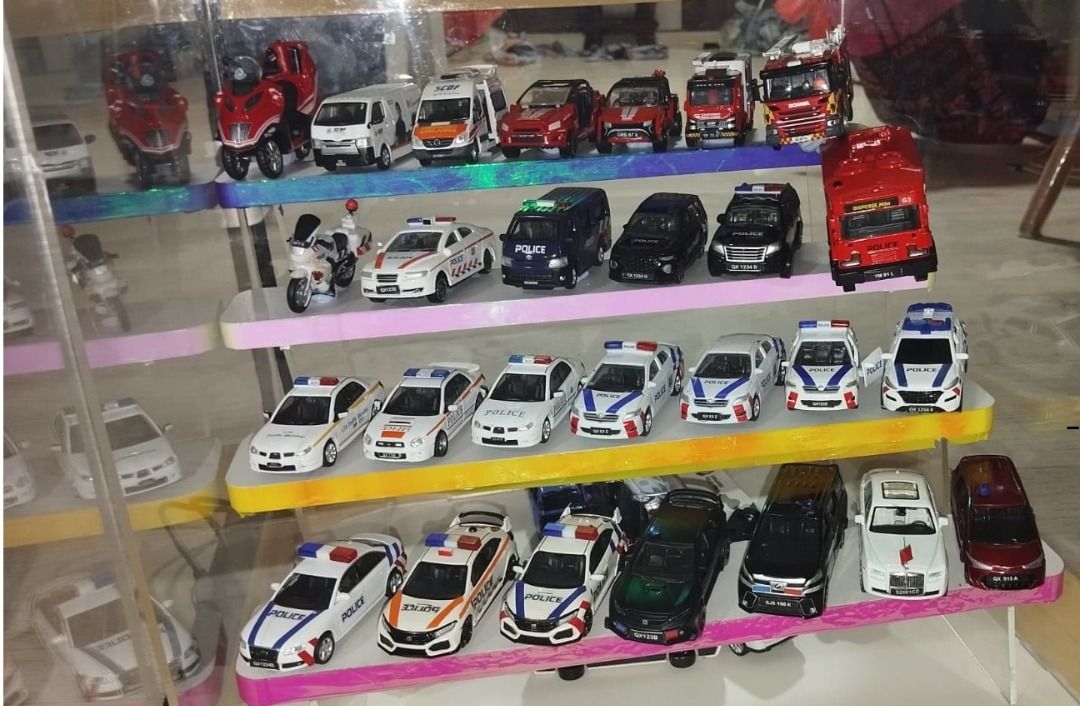 Diecast, SPF Police Fast Response Car (FRC), Traffic Police (TP ...