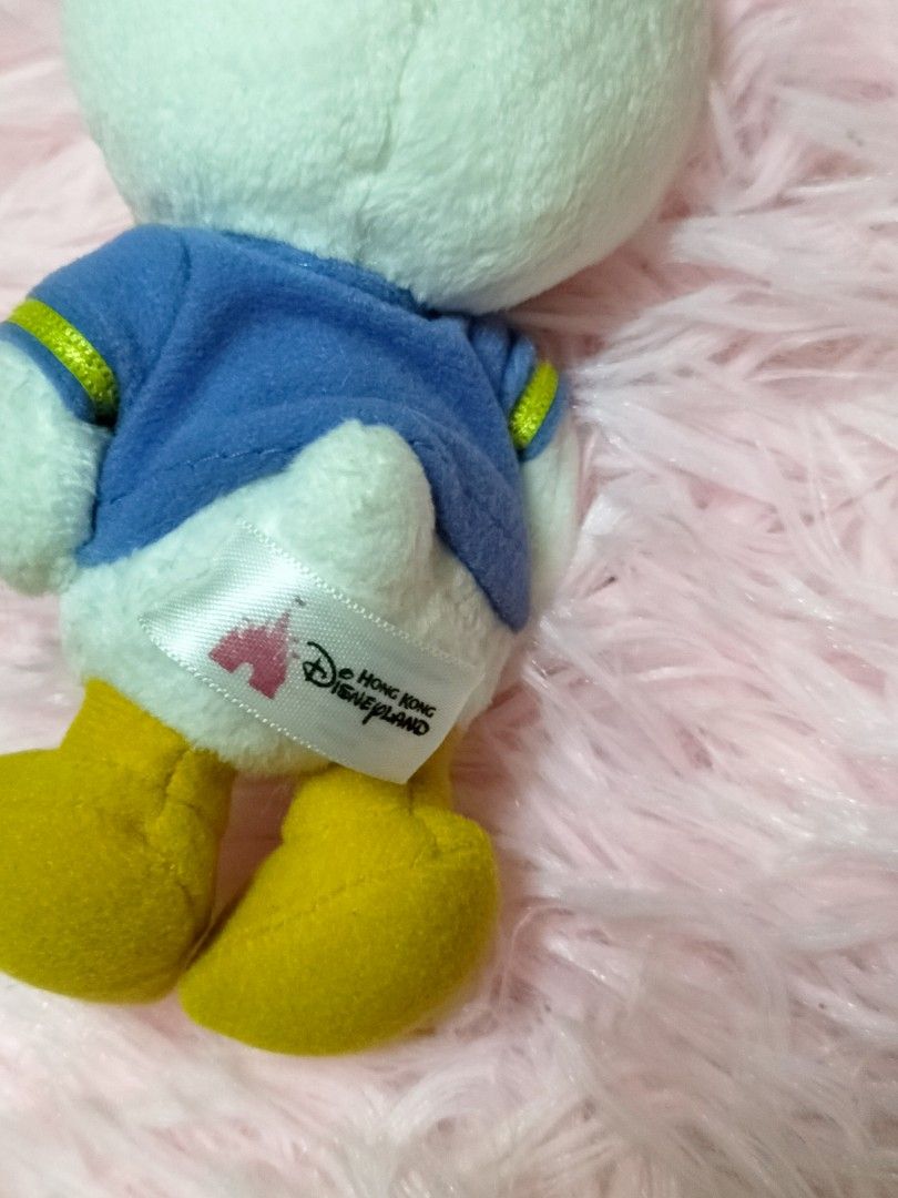 Donald Duck Keychain, Hobbies & Toys, Toys & Games on Carousell
