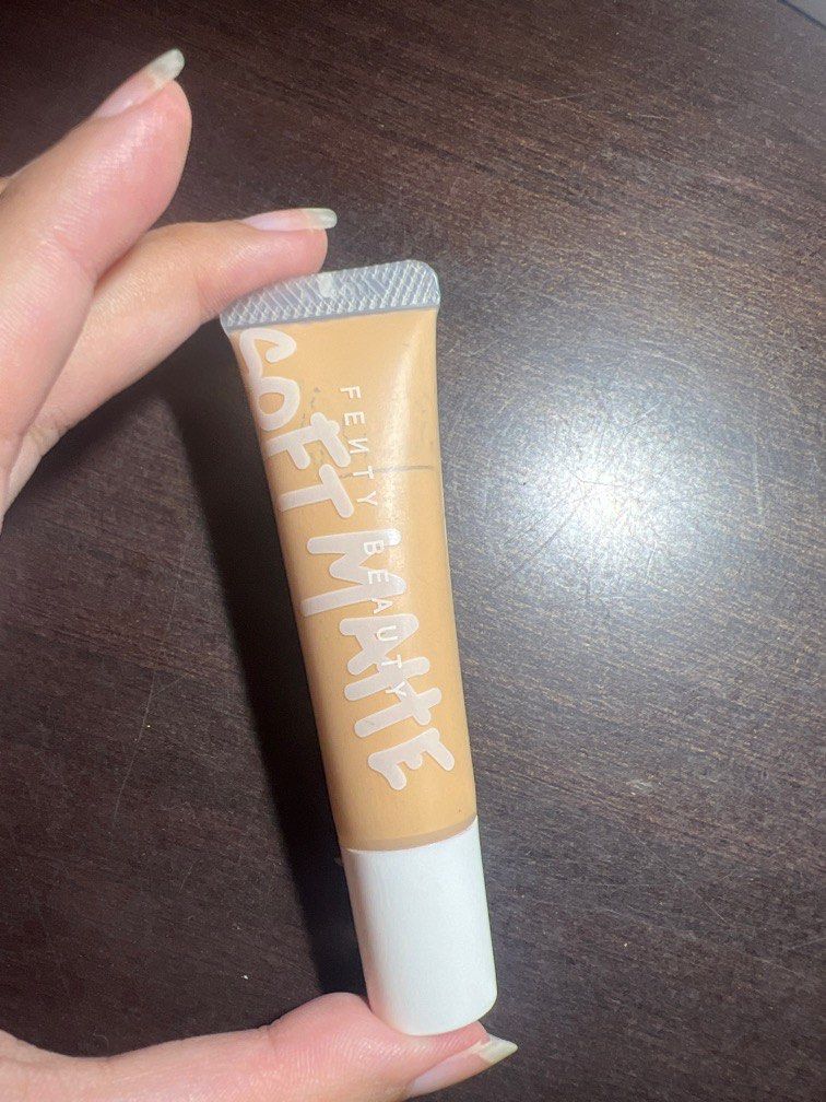 fenty soft matte - 250, Beauty & Personal Care, Face, Makeup on Carousell