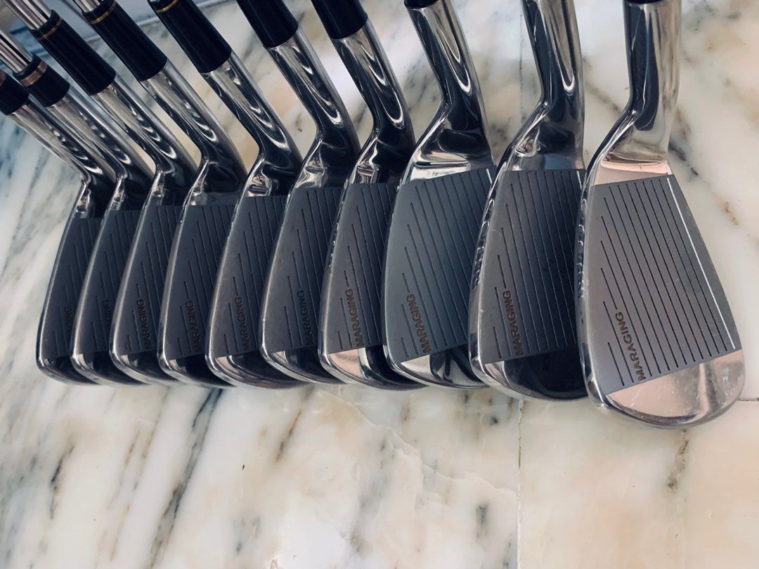 Full set irons with golf bag to let go, Sports Equipment, Sports ...