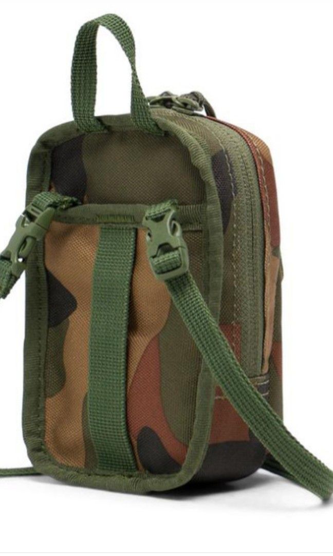 Herschel Supply Co. Form (Woodland Camo) Small Crossbody, Men's Fashion ...