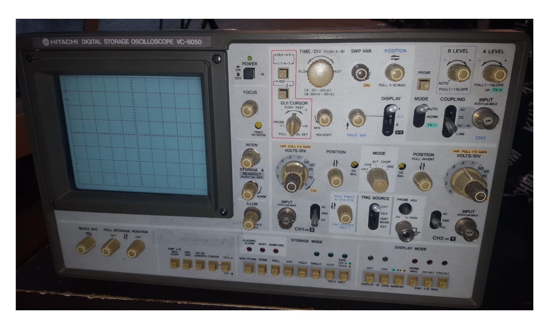 hitachi oscilloscope vc-6050, Everything Else on Carousell
