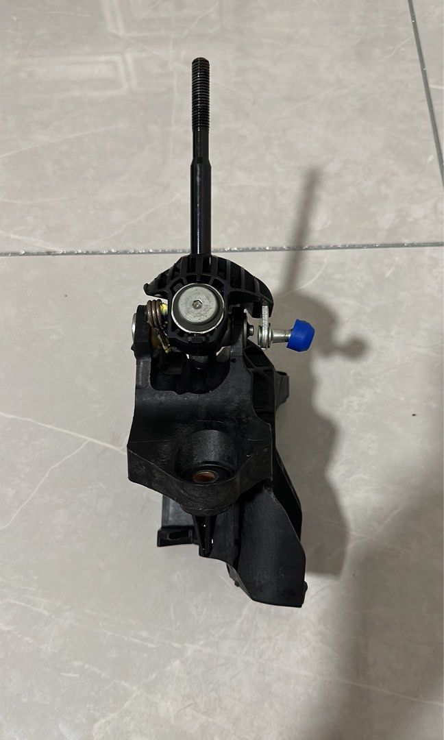 Honda fd2r Mugen shifter, Car Accessories, Accessories on Carousell