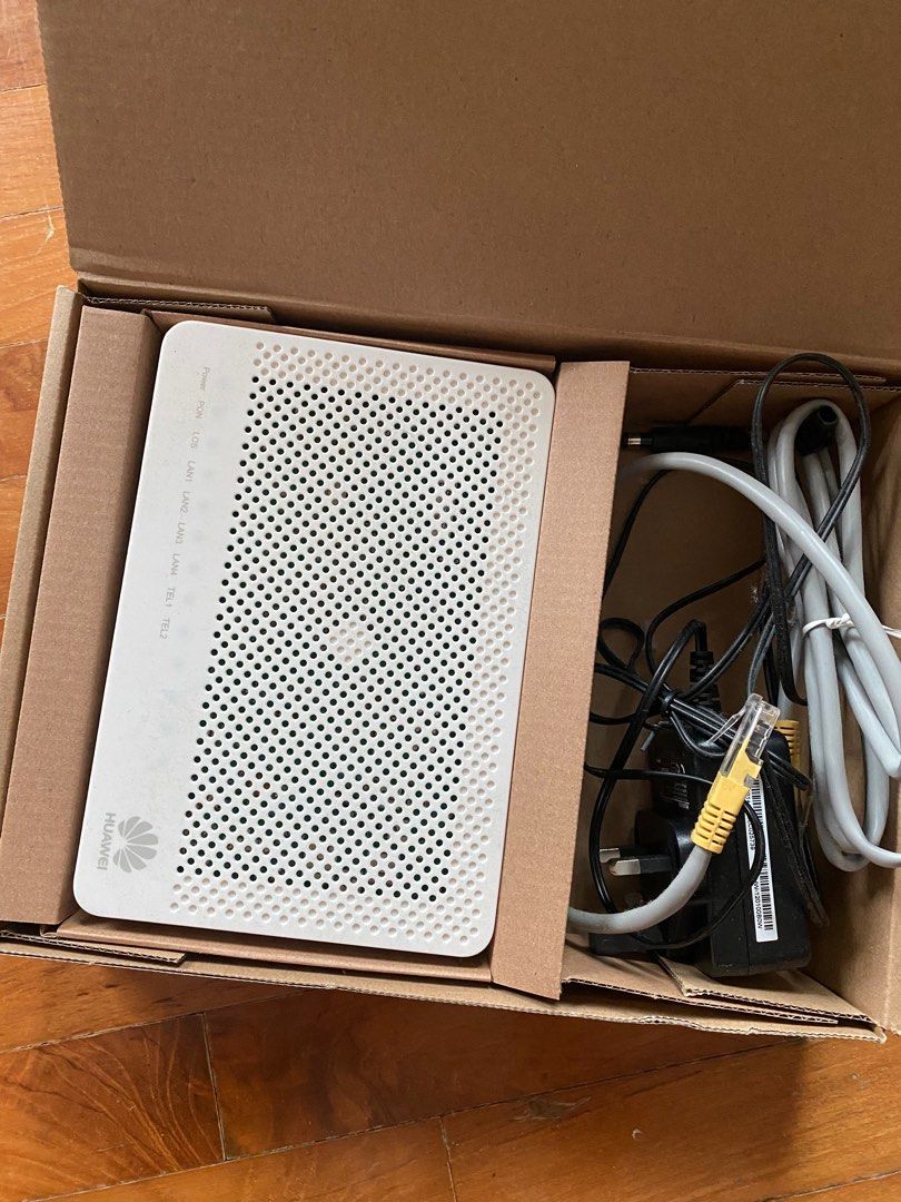 Huawei HG8240H5 GPON terminal router, Computers & Tech, Parts ...
