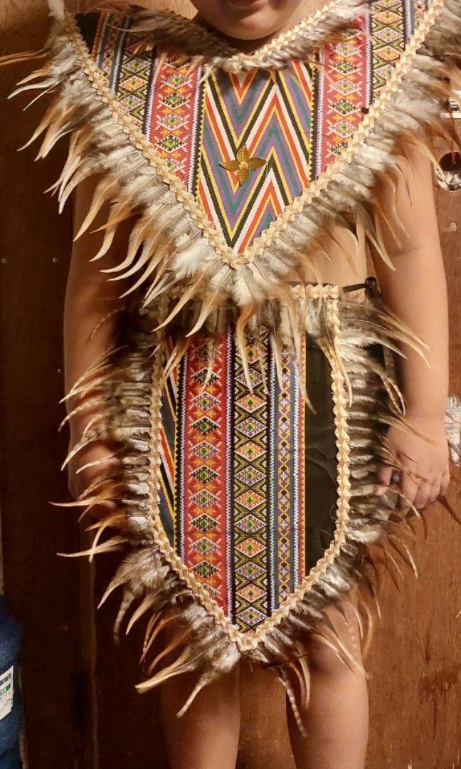 Katutubong kasuotan on Carousell