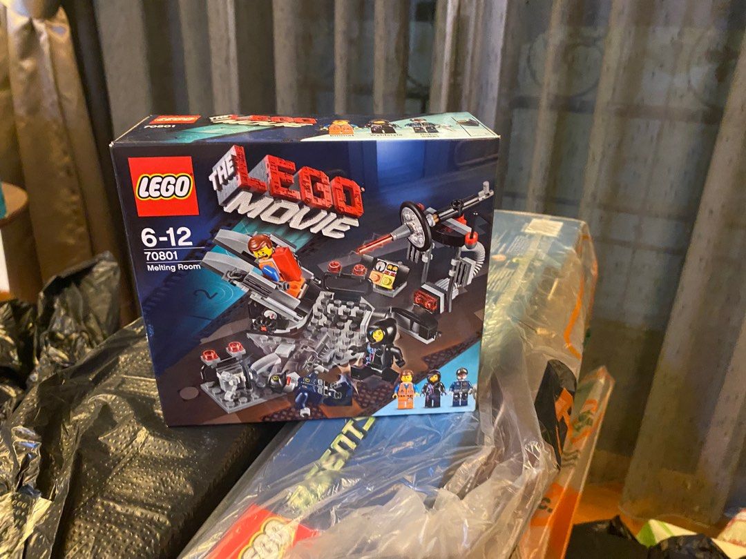 Lego 70801 melting room, Hobbies & Toys, Toys & Games on Carousell