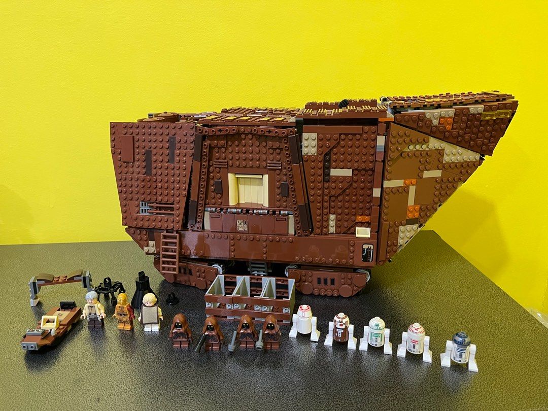 LEGO Star Wars 75059 UCS Sandcrawler, Hobbies & Toys, Toys & Games on ...