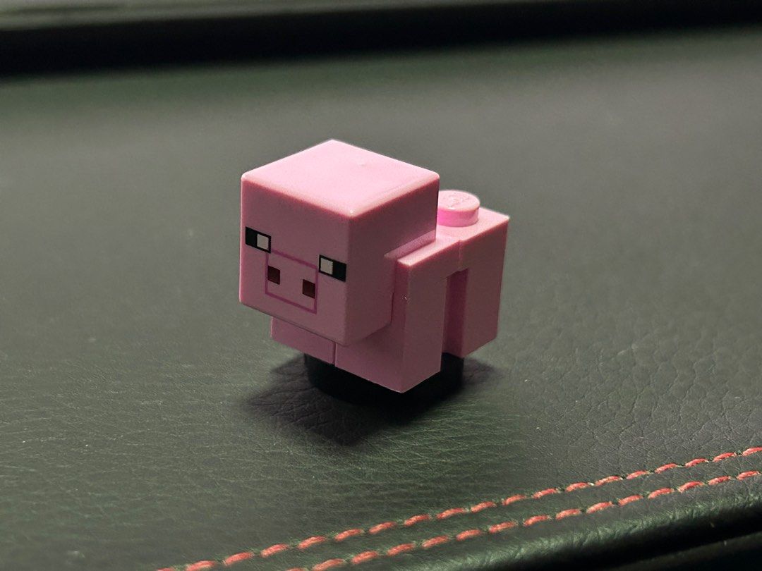 Lego Pink Minecraft Pig (Free Local Mailing) (Original lego), Hobbies ...