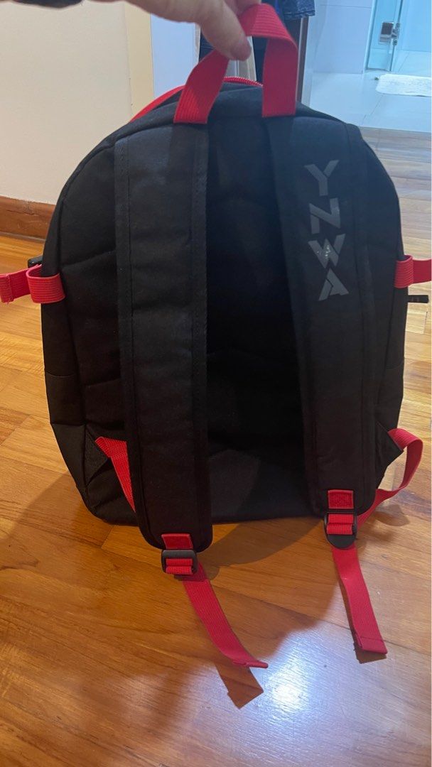 Liverpool YNWA backpack, Men's Fashion, Bags, Backpacks on Carousell