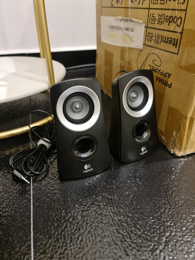 (Today for $25 whole set) Logitec Gaming Speaker System Z313 (2 ...