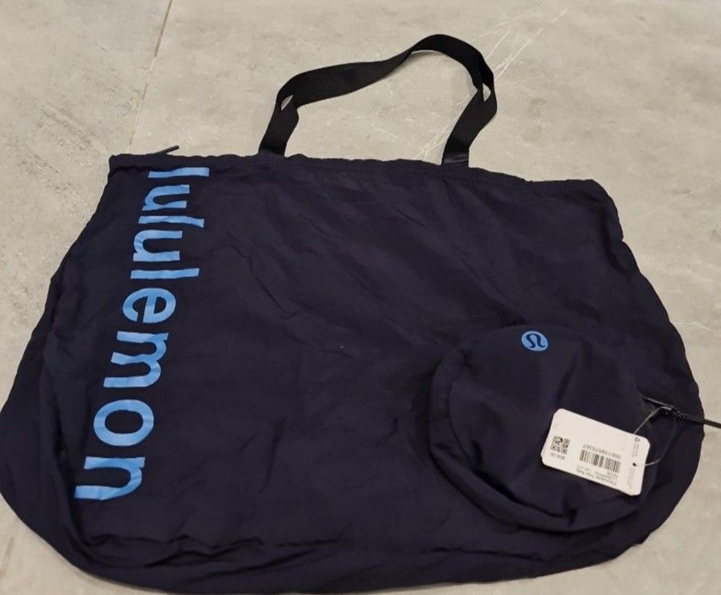 lululemon packable tote bag, Women's Fashion, Bags & Wallets, Tote Bags ...