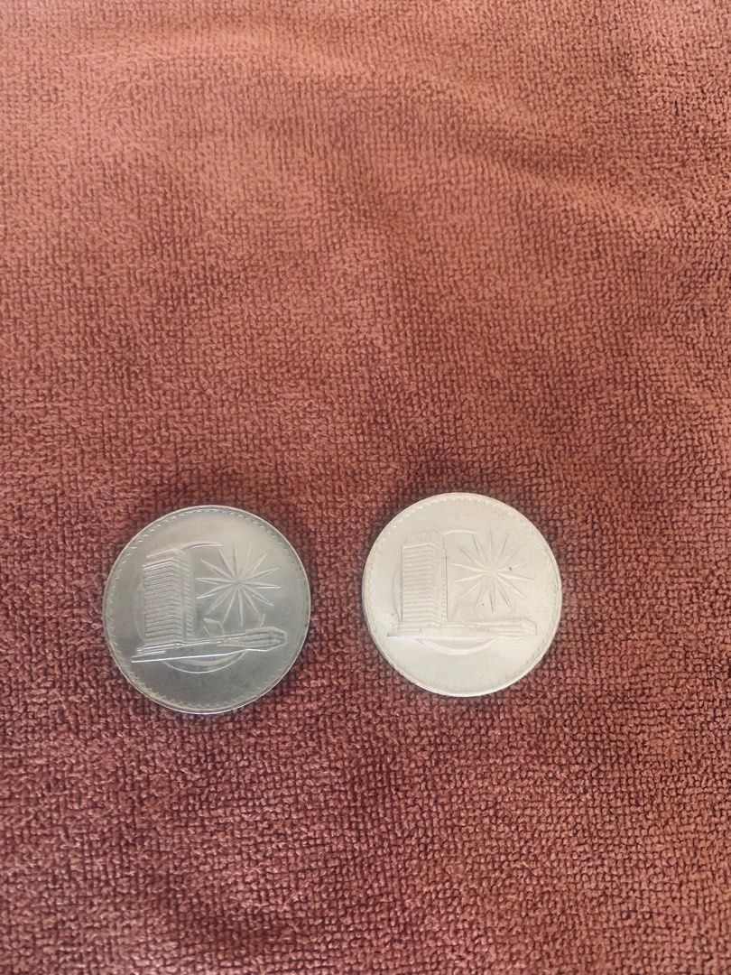 Malaysia 1971 $1 One Ringgit Coin, Hobbies & Toys, Memorabilia ...