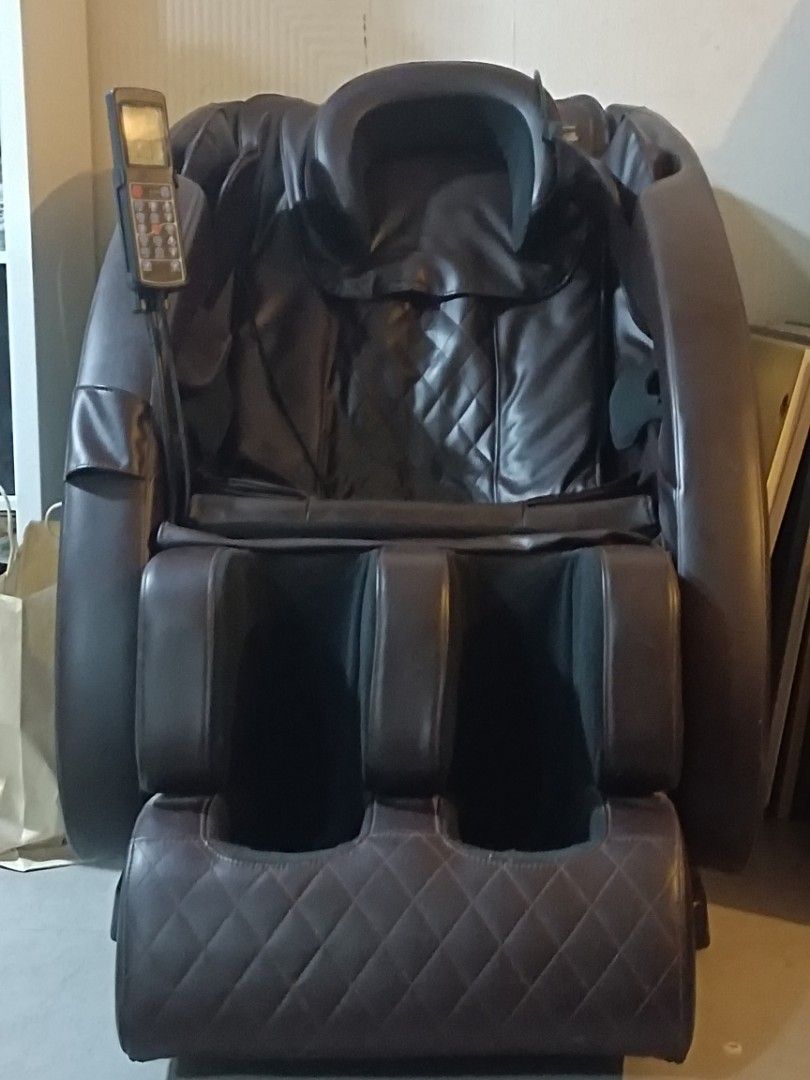 Message chair, Health & Nutrition, Massage Devices on Carousell