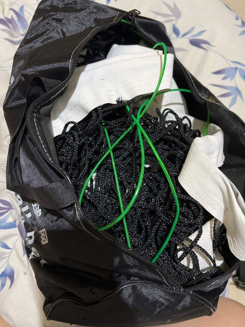 Mikasa Volleyball with Net, Needle with Portable Pump Needle, Sports ...