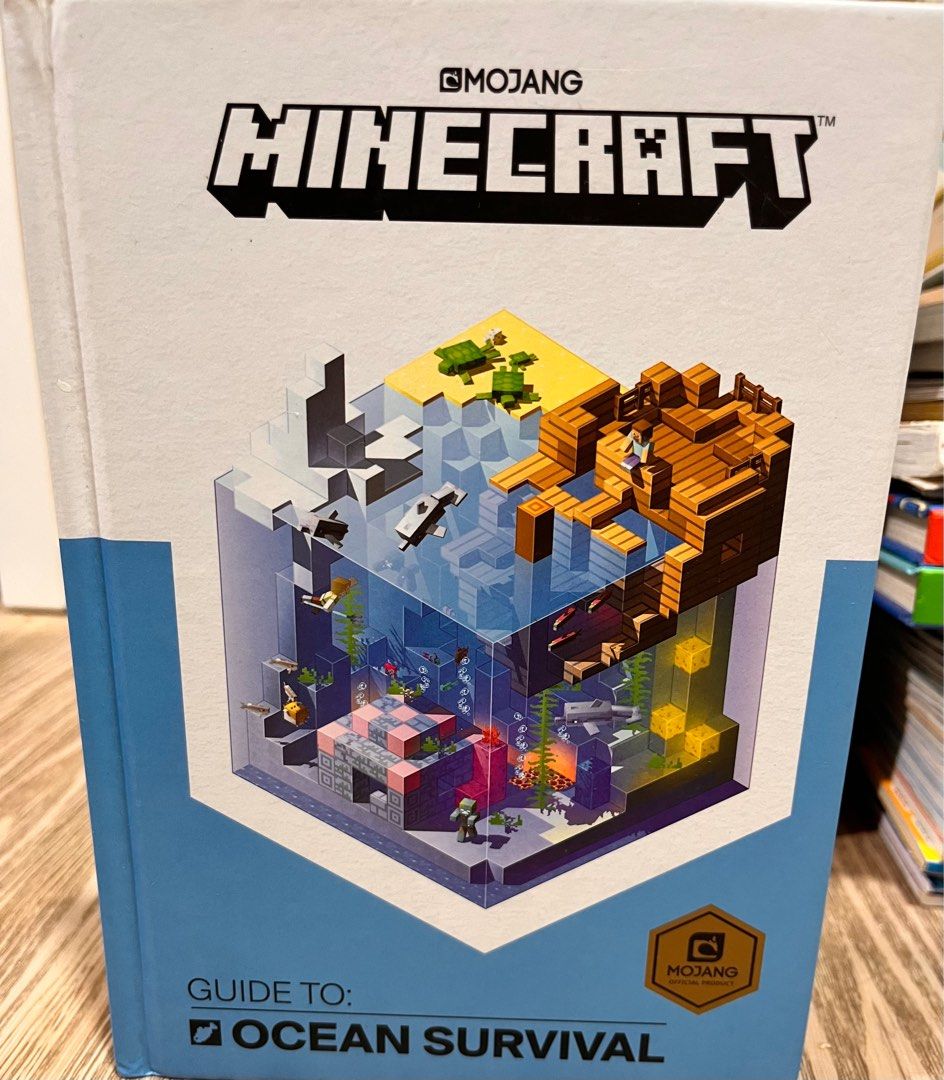 Minecraft 書 Guide to Ocean Survival , 興趣及遊戲, 書本 & 文具, 小說 & 故事書 - Carousell