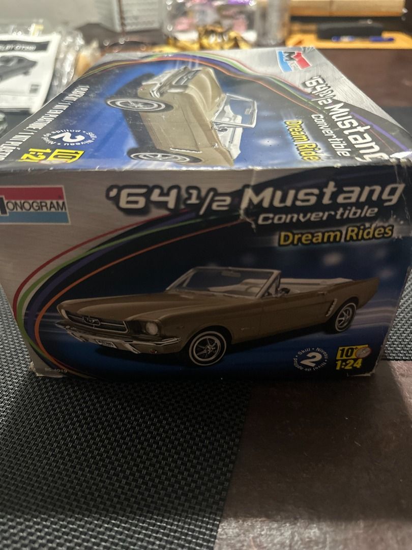 Monogram Vintage 1964 Mustang Convertible Dream Ride 1:24 Scale Model ...