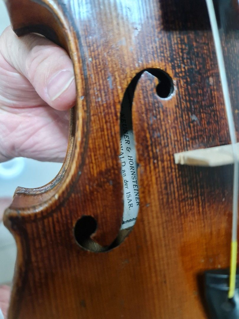 Old German violin labeled M. NEUNER & HORNSTEINER violin, Hobbies ...