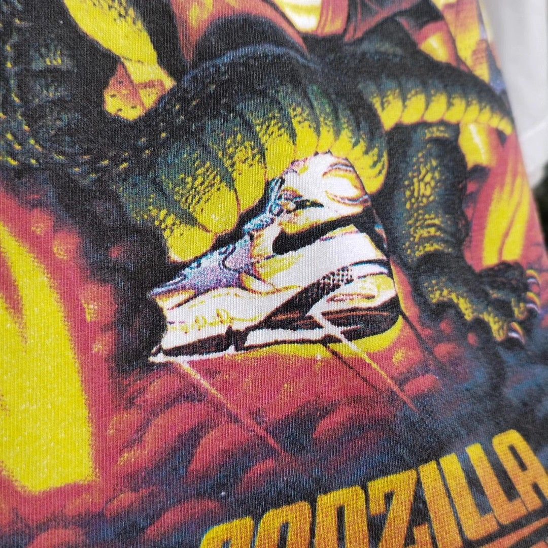 Nike Barkley vs Godzilla Vintage Tee, Men's Fashion, Tops & Sets ...