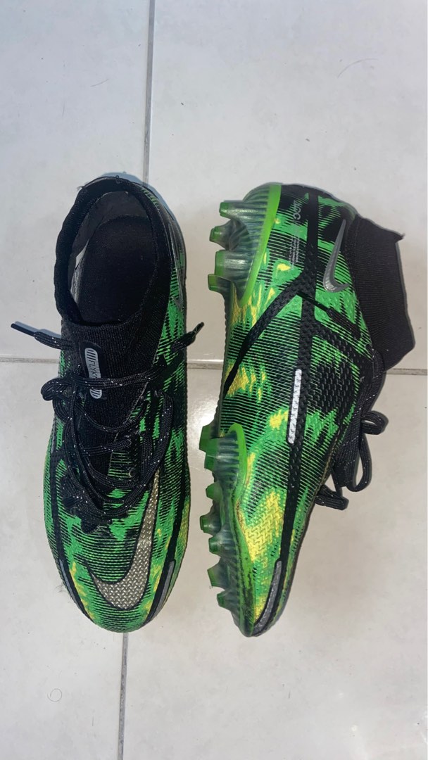 NIKE PHANTOM GT2 SHOCKWAVE FOOTBALL / SOCCER BOOT, Sports Equipment ...